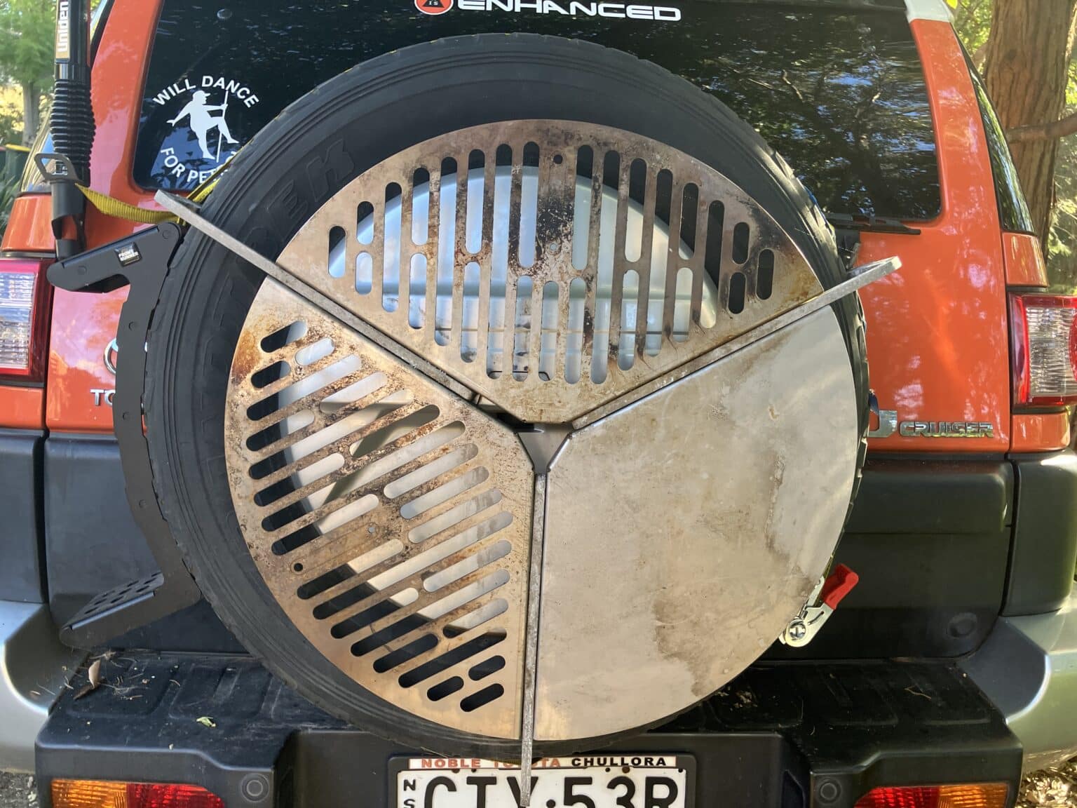 Front Runner Spare Tyre BBQ Grate review
