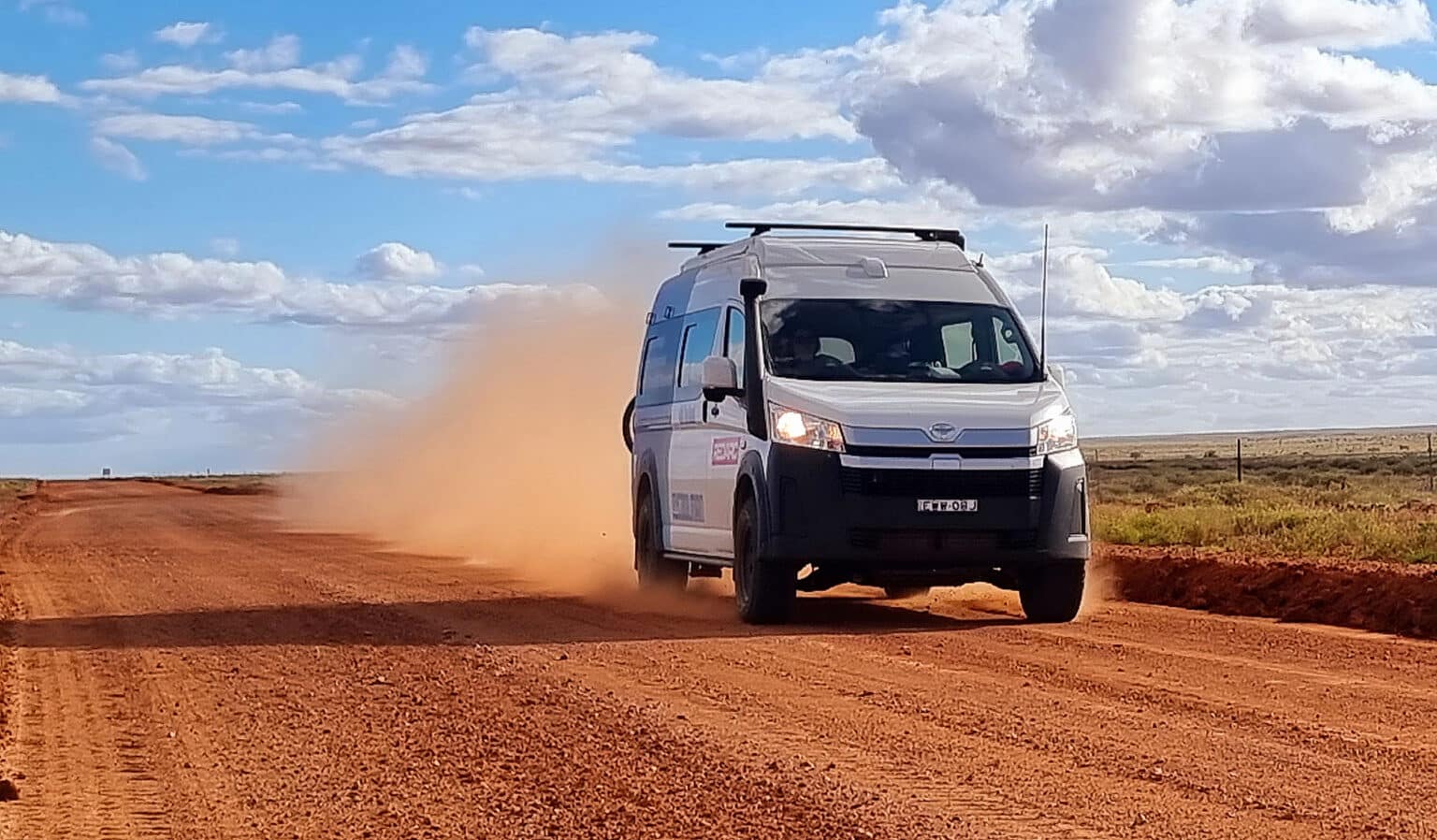 Troopcarrier Vs 4x4 HiAce van - is Troopy life better than van life ...