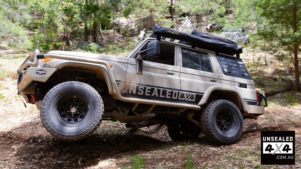 What vehicle is this | 4x4Earth