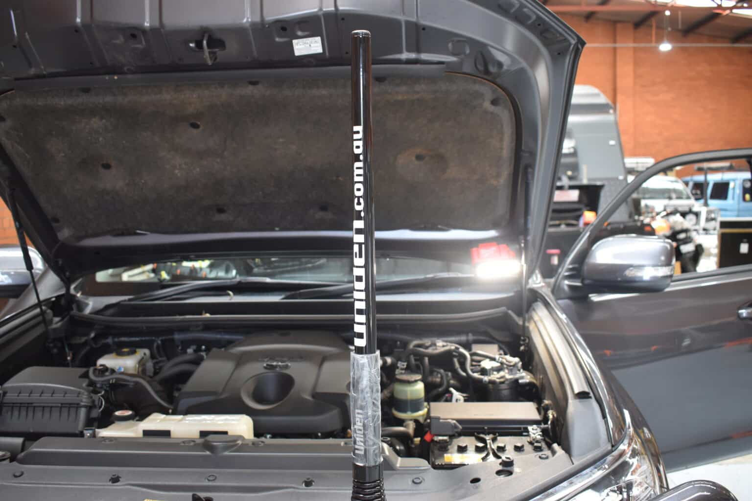 DIY - How to install a UHF radio into your 4x4 - Unsealed 4X4