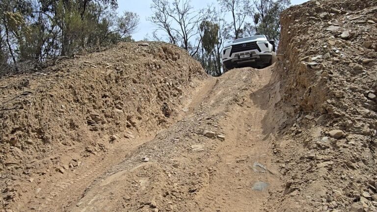 Lexus GX 550 Overtrail - off-road and on-road review